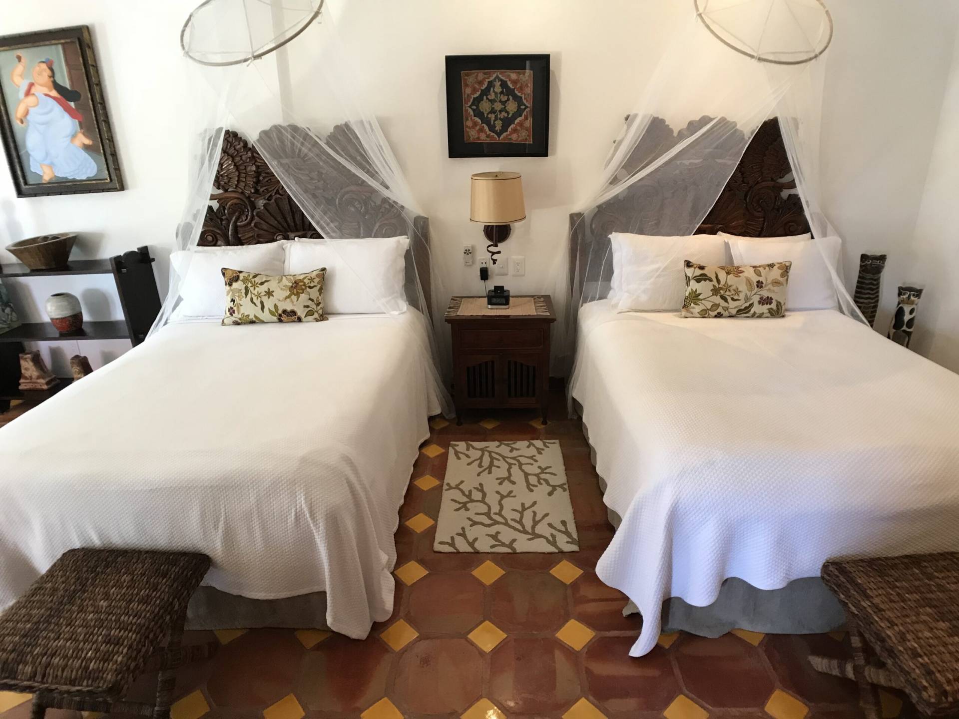 Upper Level Jr Suite 2 Qn Bed